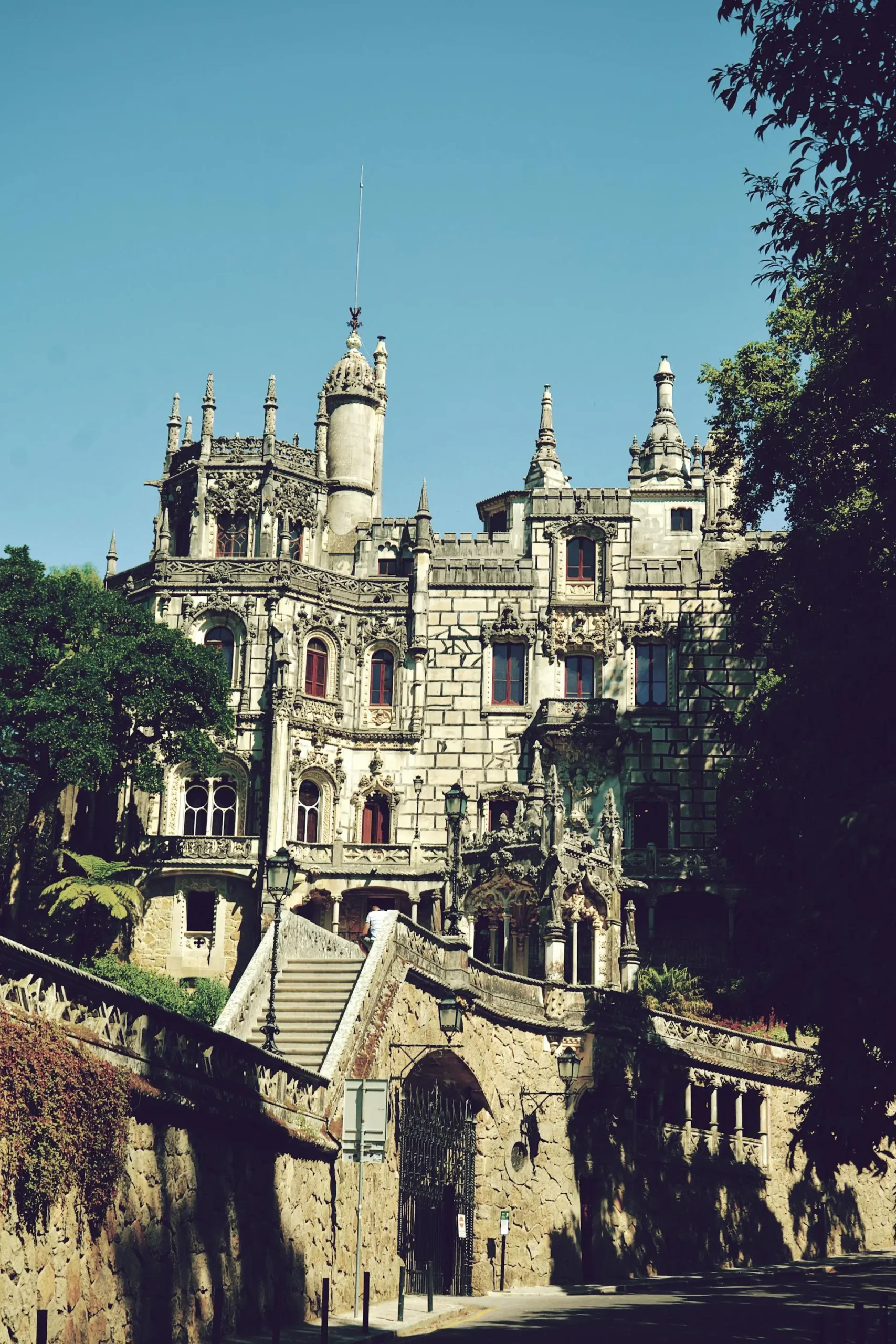 What is Quinta da Regaleira famous for? - Lisbonn